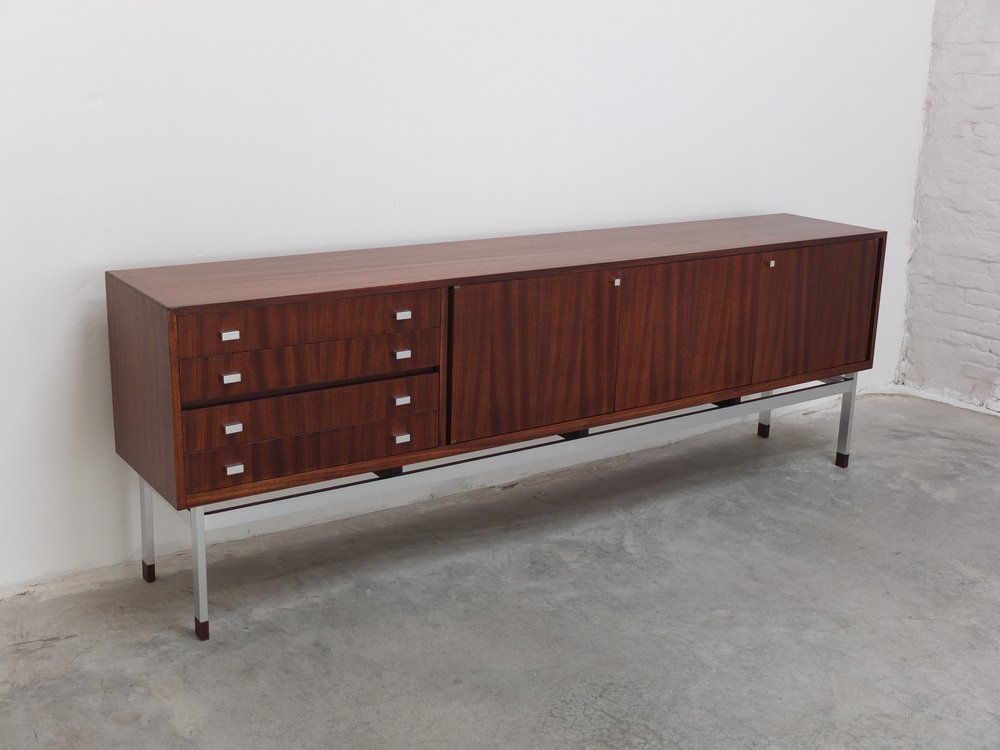 Großes Modernistisches Sideboard von Oswald Vermaercke für Belform, 1960er bei Pamono kaufen