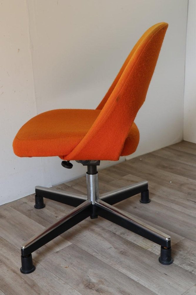 Pivoting Office Chair, 1960s for sale at Pamono