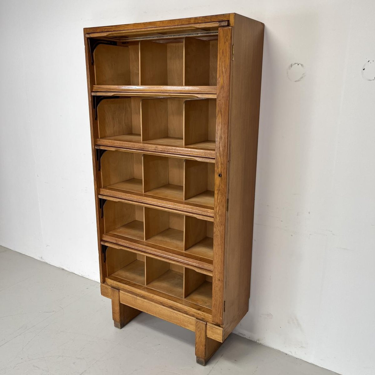 Vintage Bookcase from Staverton, 1950s for sale at Pamono