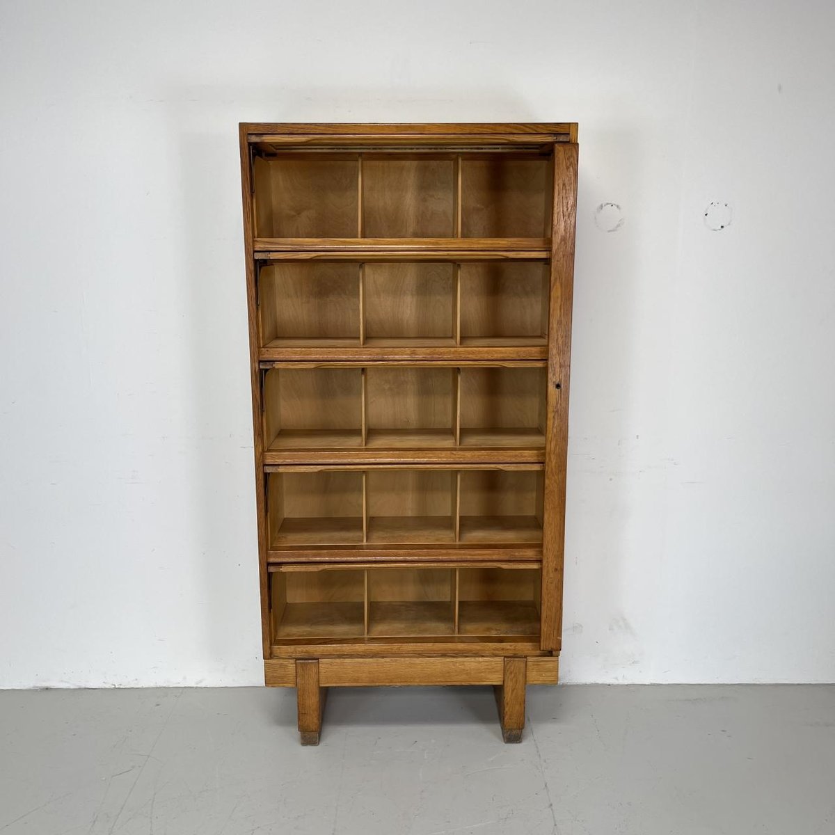 Vintage Bookcase from Staverton, 1950s for sale at Pamono