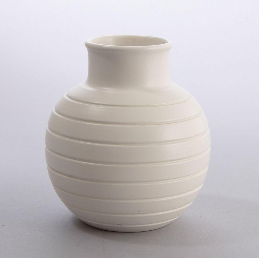 Art Deco Moonstone Ovoid Ribbed Vase by Keith Murray for Wedgwood ...