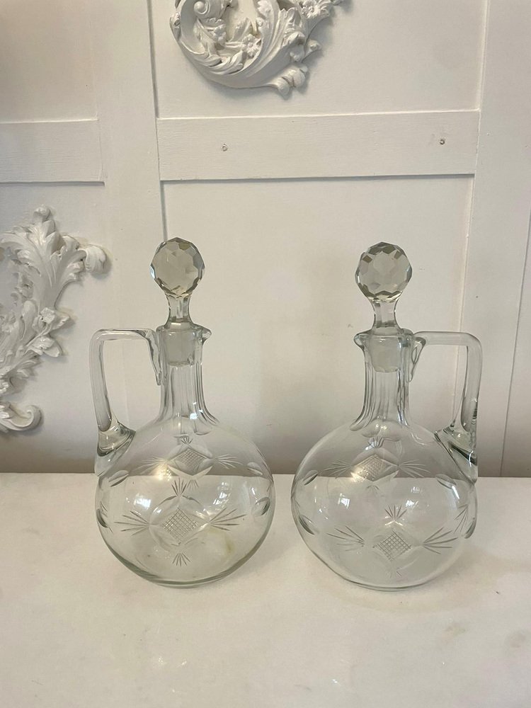 Victorian Cut Glass Decanters, 1880s, Set of 2 for sale at Pamono