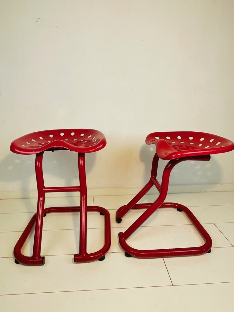 Set of Vintage Red Tractor Seat Stools, 1980s for sale at Pamono
