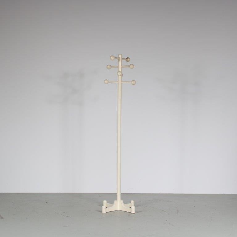 White Wooden Coat Rack, Italy, 1970s for sale at Pamono