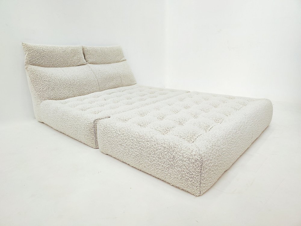 Le Bambole Bett aus Bouclé von Mario Bellini für B&B Italia, 1970er bei ...