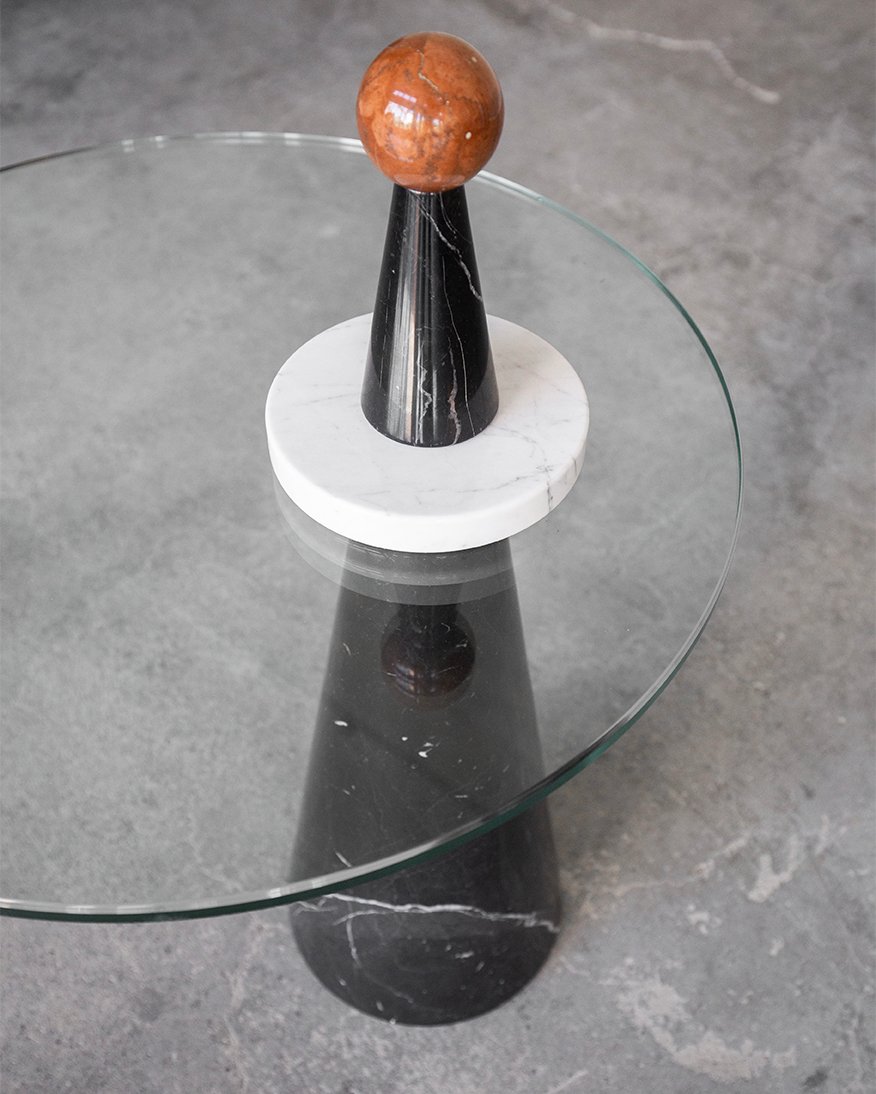 Italian Side Table in Memphis Style, 1980s for sale at Pamono