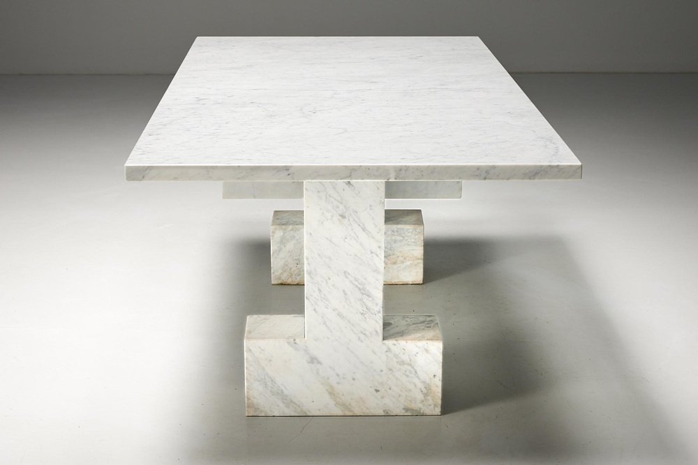 Carrara Marble Dining Table, Italy, 1970s for sale at Pamono