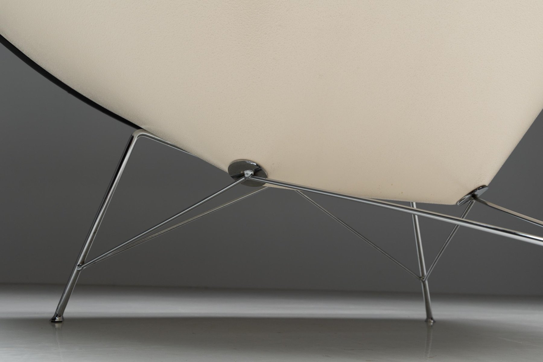 Coconut Chair by George Nelson for Vitra, 1950s for sale at Pamono