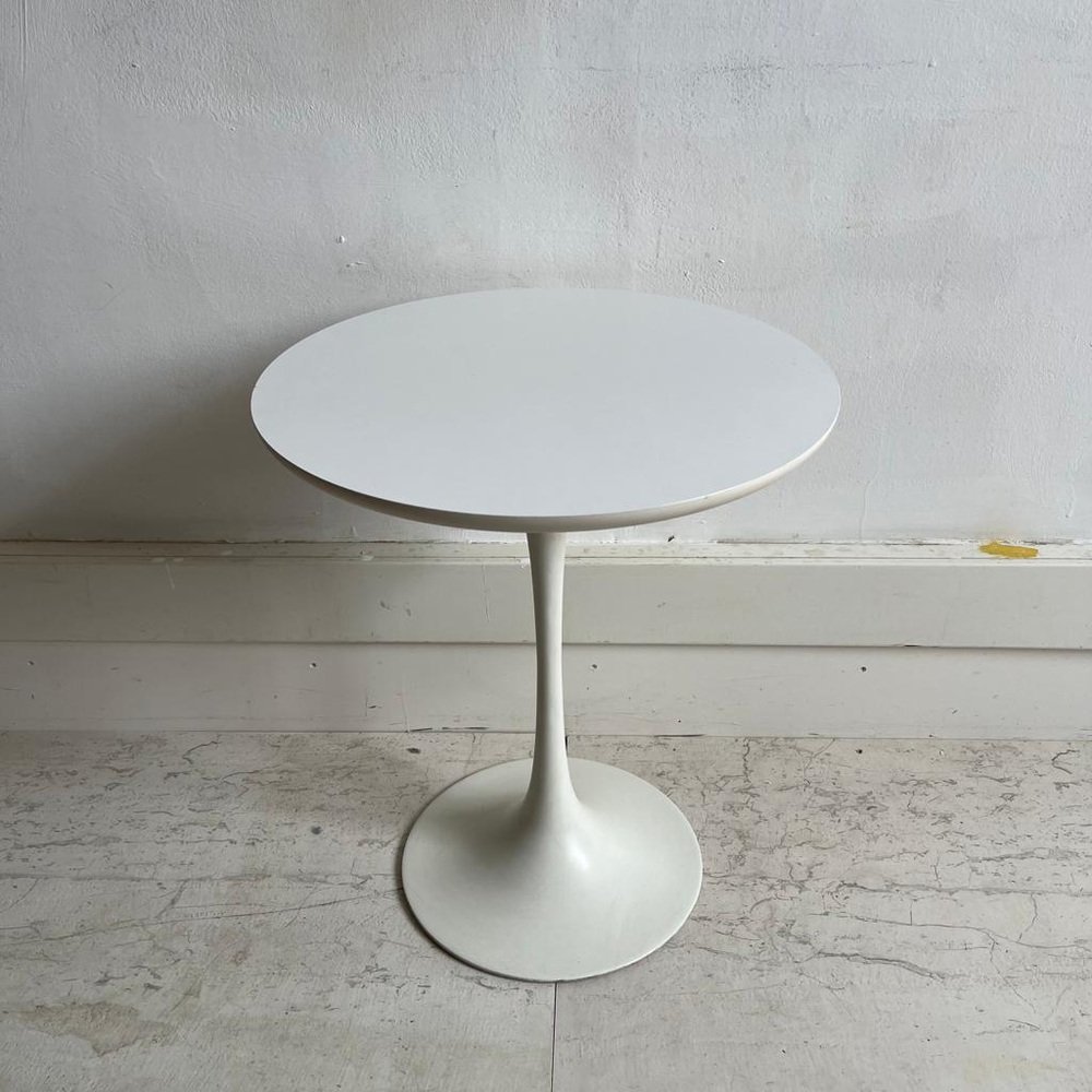Table Basse Ronde Tulipe Arkana en vente sur Pamono