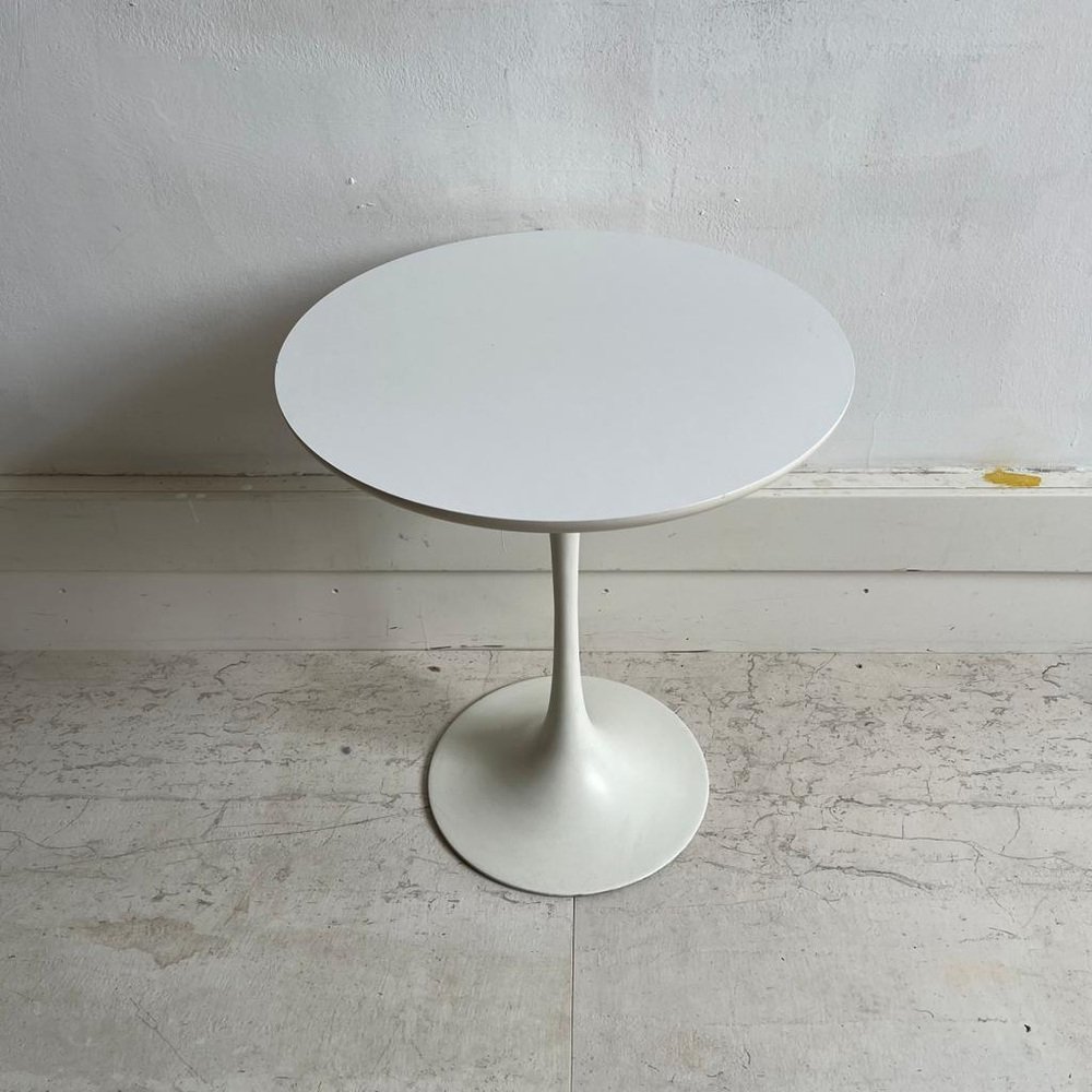 Table Basse Ronde Tulipe Arkana en vente sur Pamono