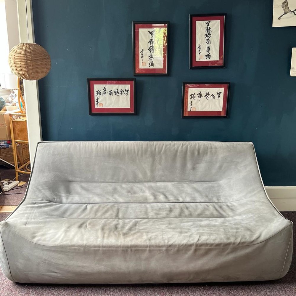French Pale Blue Suede Settee from Ligne Roset, 1980s for sale at Pamono