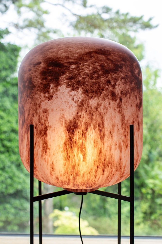 Medium Oda Cosmo Chocolate Lamp from Pulpo for sale at Pamono