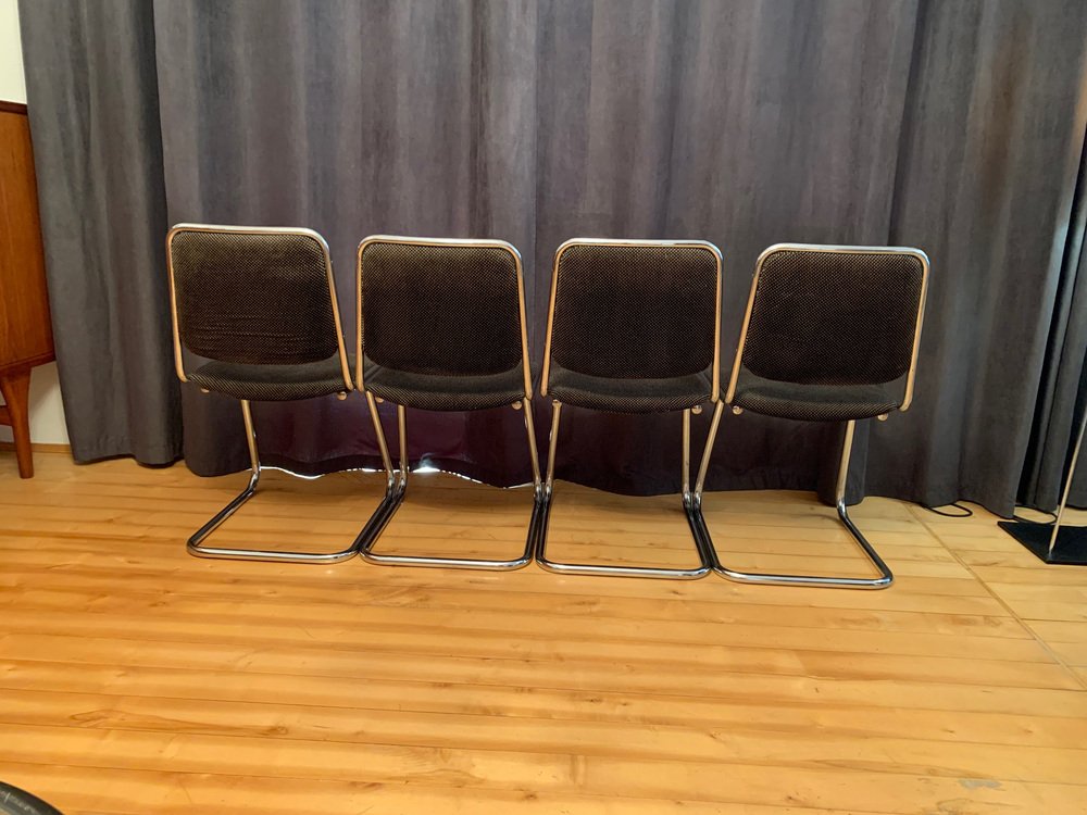 Italian Taro Chairs, 1970s, Set of 4 for sale at Pamono