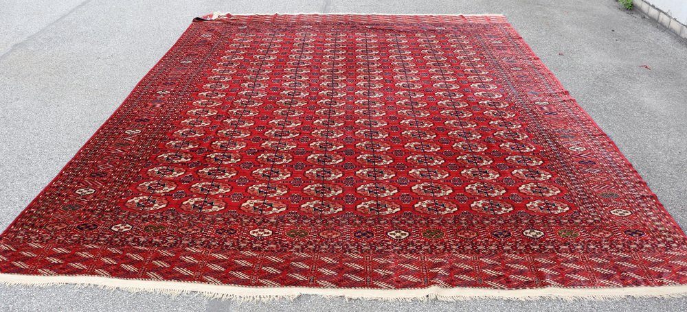 Antique Hand-Knotted Tekke Rug from Turkmenistan, 1890s for sale at Pamono