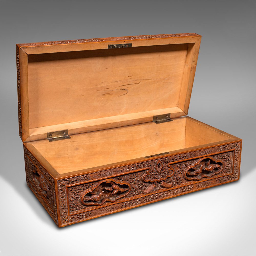 Vintage Chinese Carved Decorative Box in Satinwood, 1950 for sale at Pamono