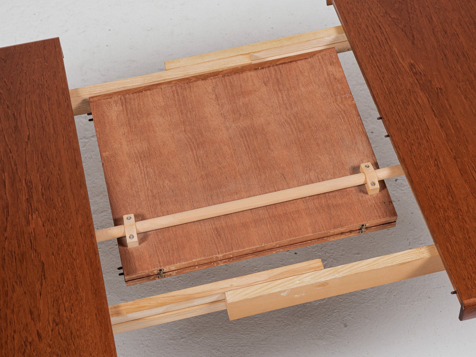 Mid-Century Danish Extendable Dining Table in Teak with Rounded Corners ...