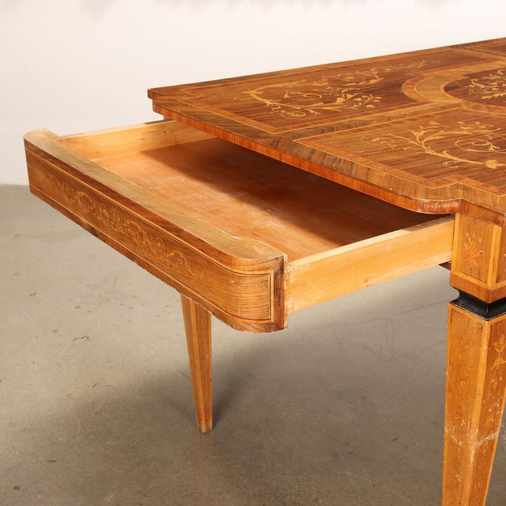 Neoclassical Style Dining Table for sale at Pamono