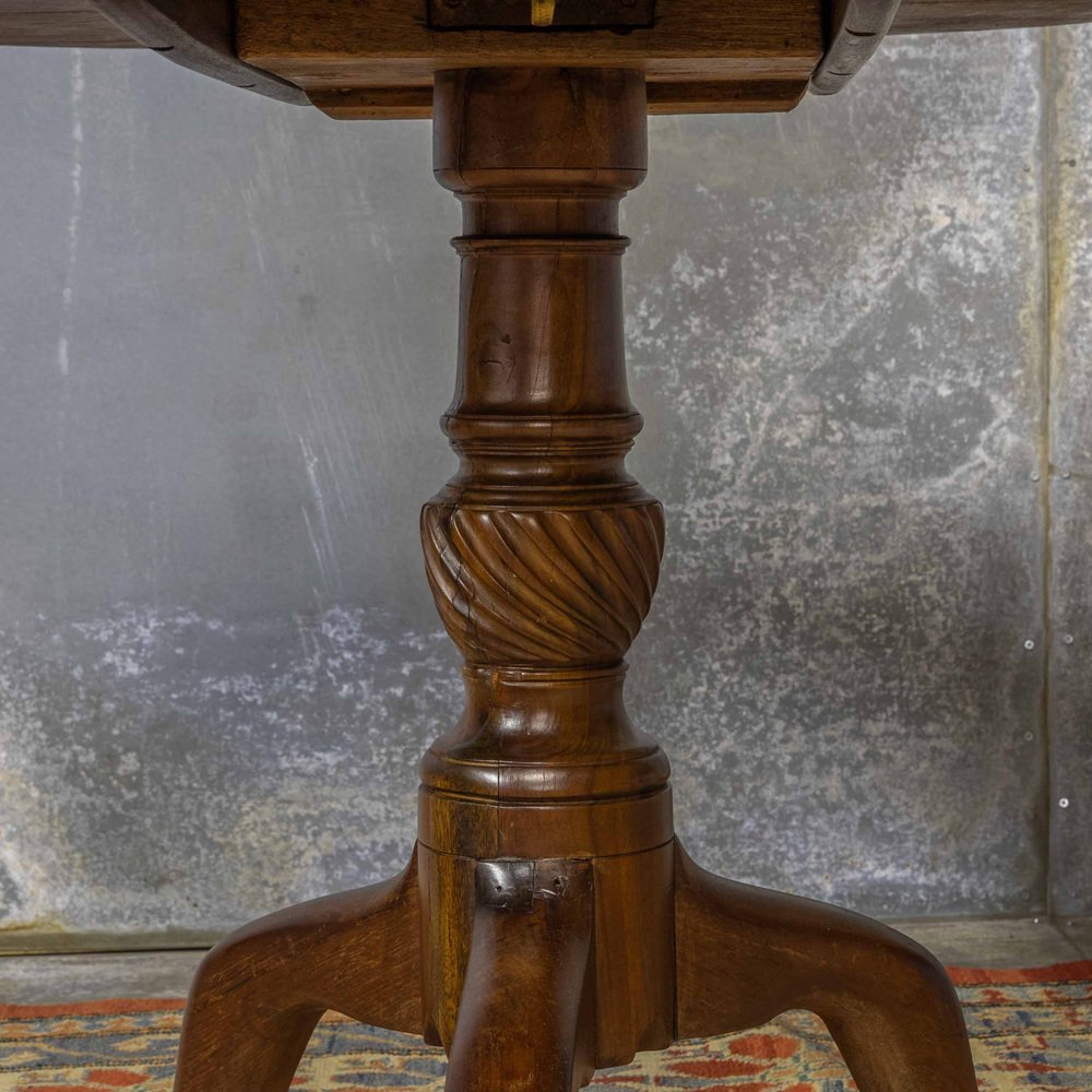 Georgian Mahogany Supper Table for sale at Pamono
