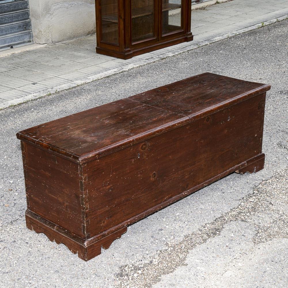 Late 19th Century Solid Fir Chest, Italy for sale at Pamono