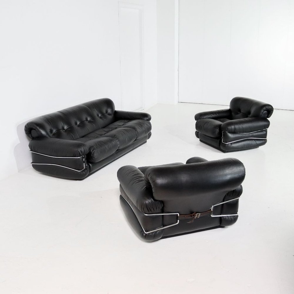 Italian Leather Pompon Armchair attributed to Ceriotti, 1970s for sale ...