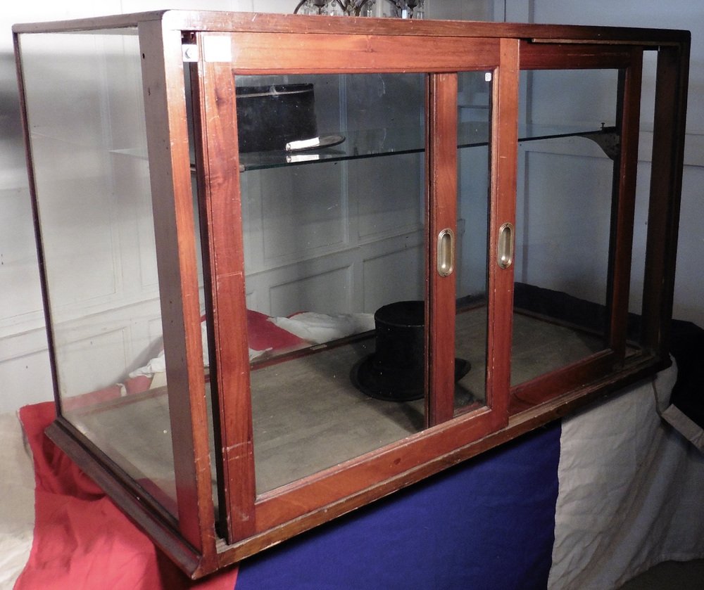 Victorian Shop Display Counter for sale at Pamono
