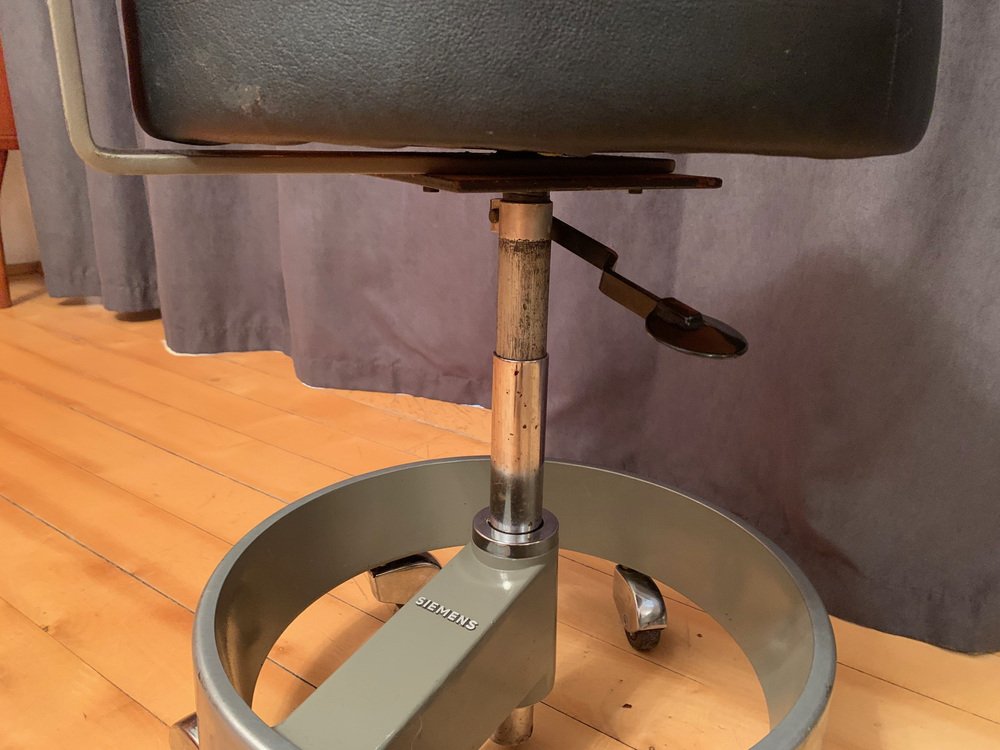 Industrial Swivel Chair from Siemens, Germany, 1960s for sale at Pamono