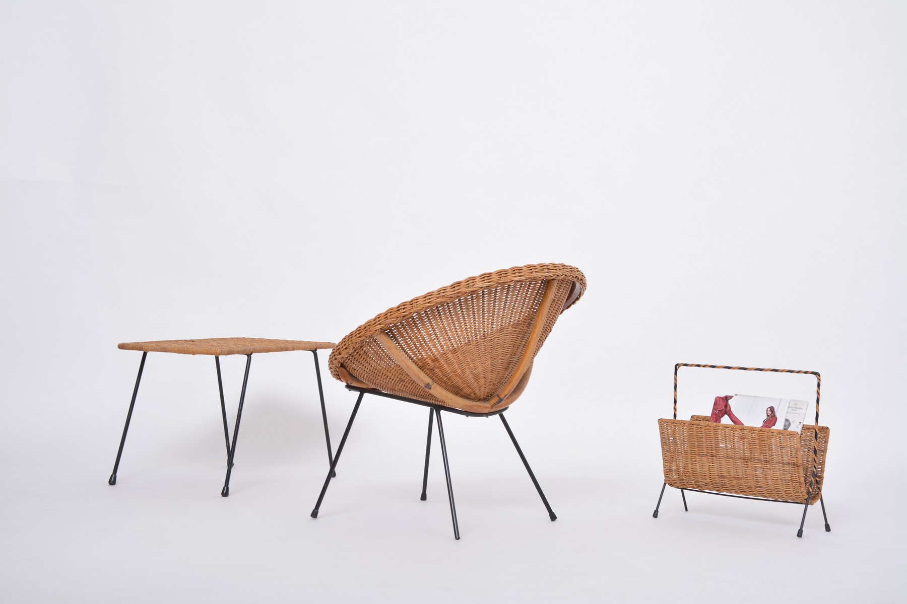 Mid-Century Italian Rattan Bowl Chair with Side Table and Magazine Rack ...