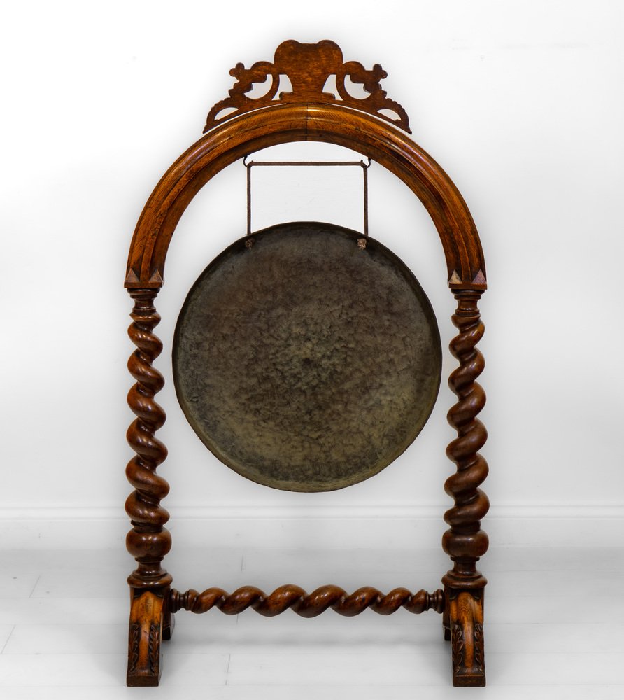 Large Victorian Oak Floor Standing Dinner Gong, 1880 for sale at Pamono
