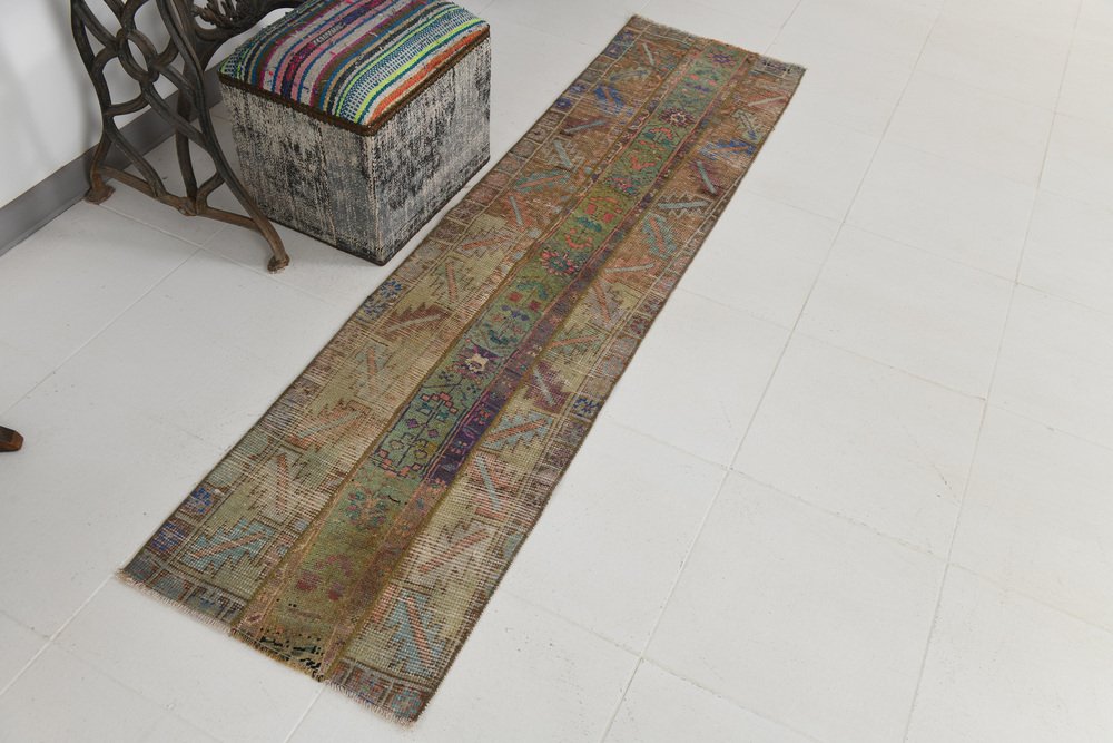 Turkish Runner Rug in Wool for sale at Pamono