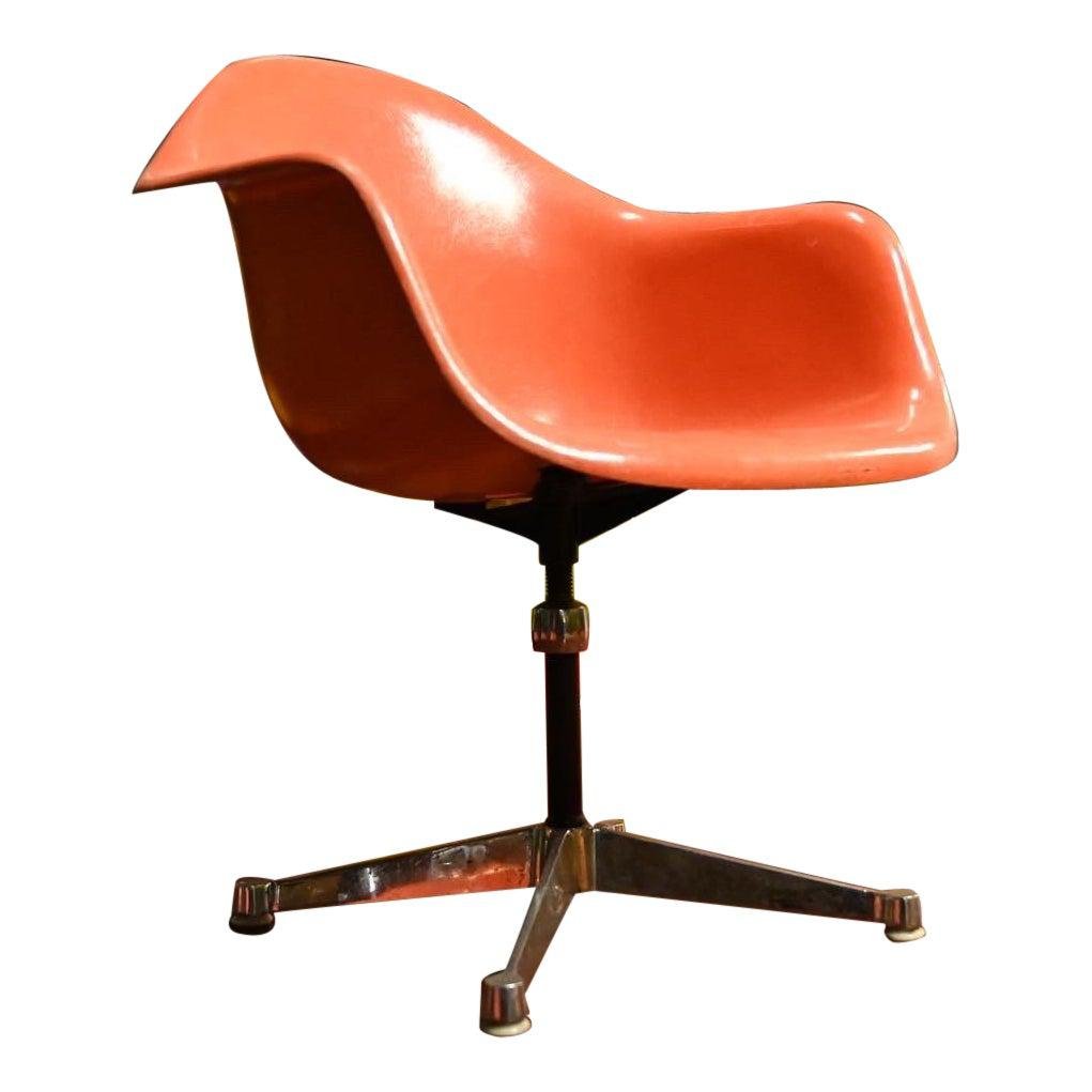 Mid-Century Orange Fibreglass Shell Chair attributed to Herman Miller ...
