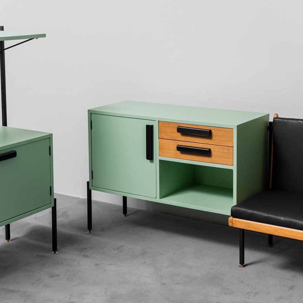 Highboard und Sideboard mit 2-Sitzer Sofa, 1960er, 2er Set bei Pamono ...