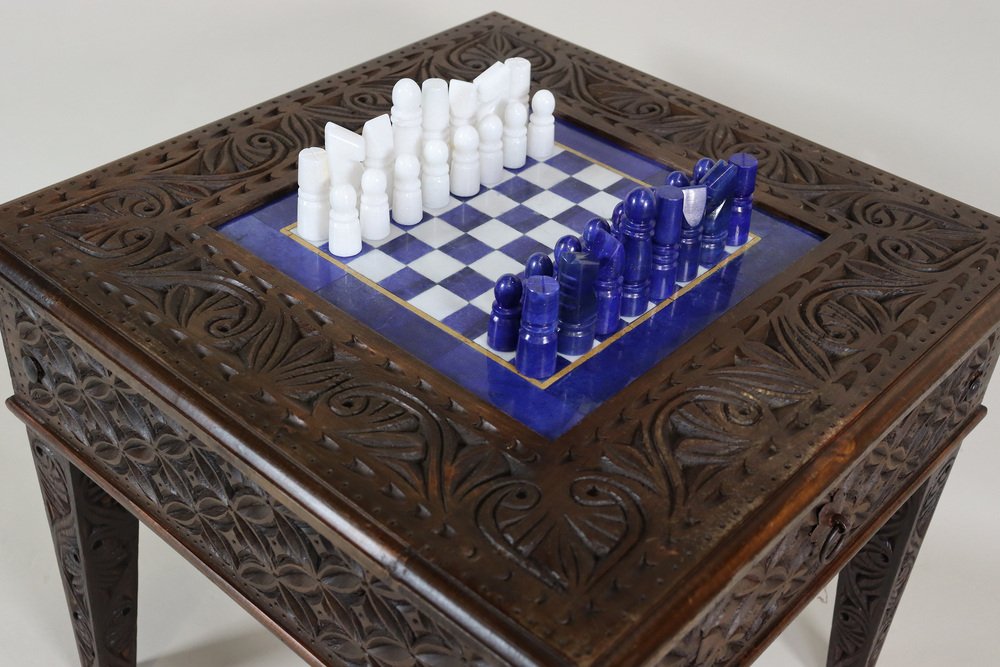 Chess Table with Chess Pieces in Handcarved Cedar, 1990s, Set of 17 for ...