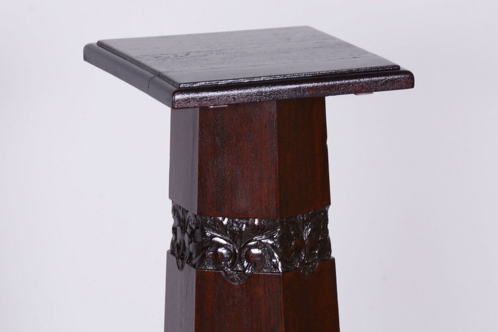 Art Deco Oak Pedestal, Czechia, 1920s for sale at Pamono