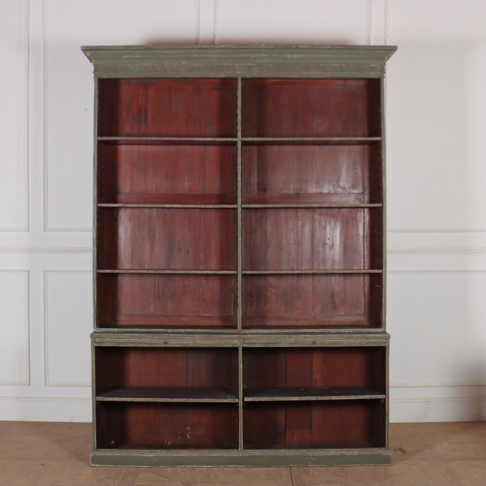 English Painted Library Bookcase for sale at Pamono