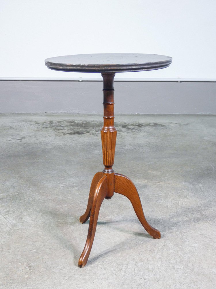 Side Tables in Walnut, 1800s, Set of 2 for sale at Pamono