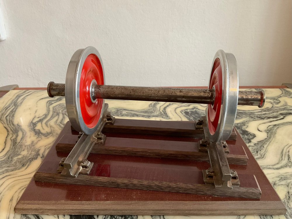 Spoke Wheel Model of Railway on Tracks, 1930s for sale at Pamono