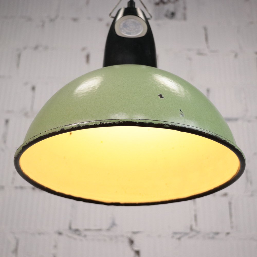 Industrial Green Suspension Lamp, Soviet Union, 1970s for sale at Pamono