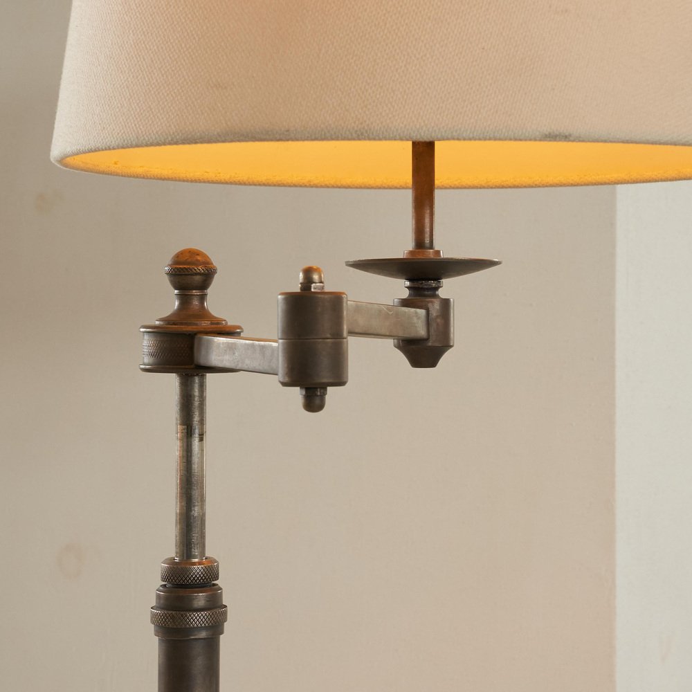 Italian Articulating Swivel Table Lamp in Metal, 1950s for sale at Pamono