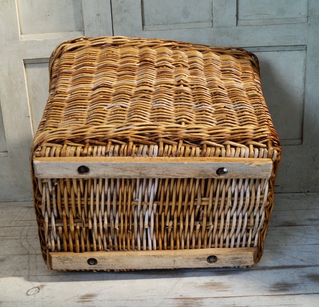 Vintage Wicker Log Basket, 1930s for sale at Pamono