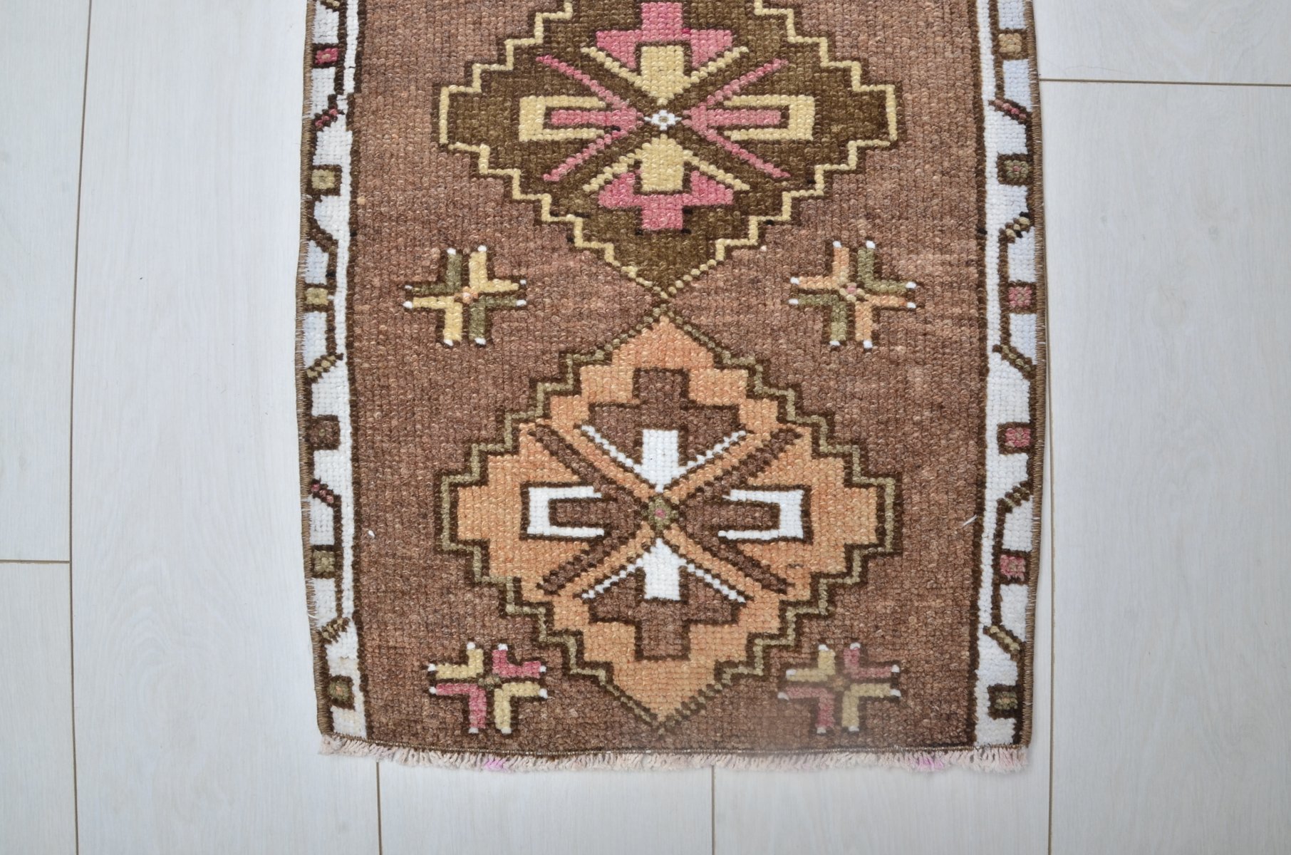 Small Vintage Brown Rug, 1960s for sale at Pamono