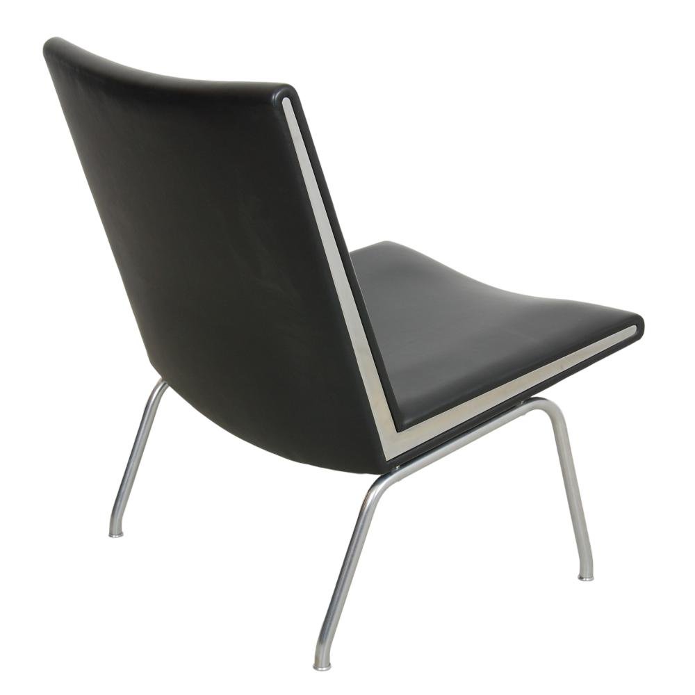 AP-40 Lounge Chair in Black Leather by Hans Wegner, 1990s for sale at ...