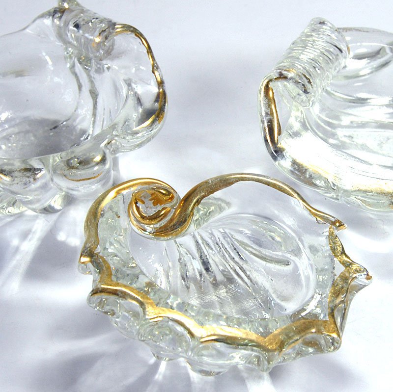 Small Italian Glass Shell Dishes from Napoli, 1960s, Set of 4 for sale ...