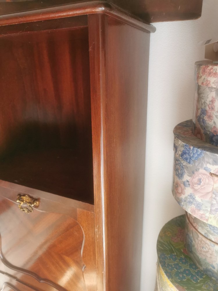 Small Queen Anne Cabinet, 1950s for sale at Pamono