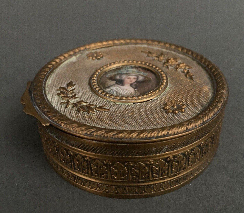 Napoleon III Bronze Box, 1800s for sale at Pamono