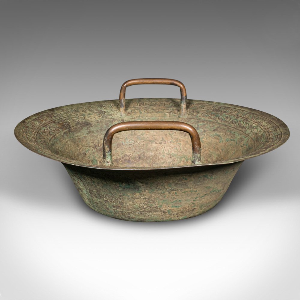 Antique Vietnam Chinese Ceremonial Bowl, 1900 for sale at Pamono