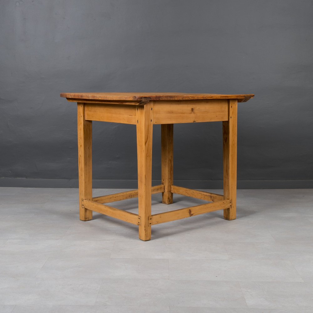 Small Vintage Worktable in Pine for sale at Pamono