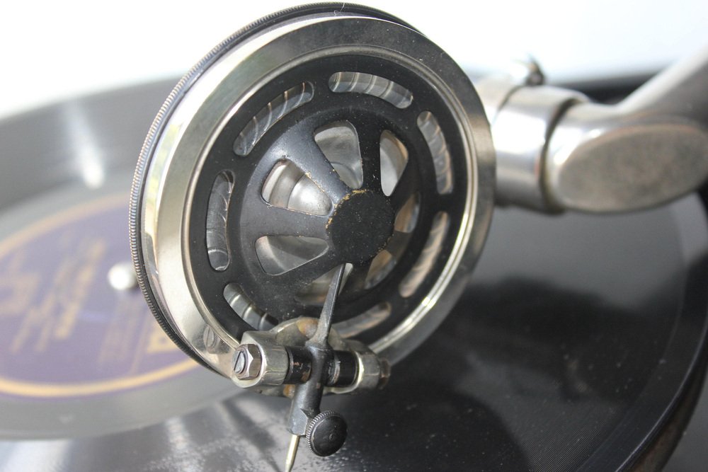 Viva Tonal Collectible Record Player from Columbia, 1930s for sale at ...