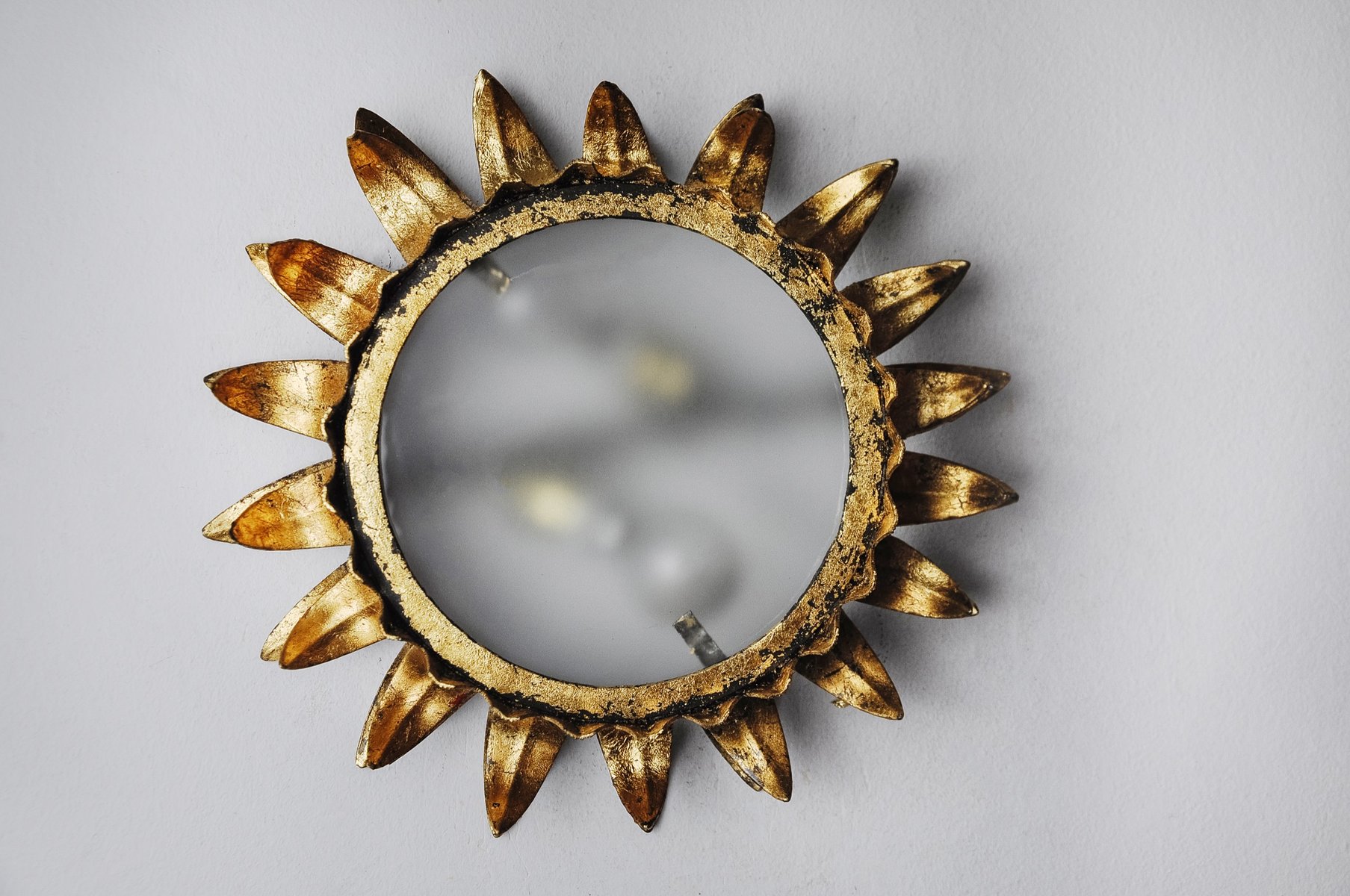 Wall Lamp Sunin Metal and Gold Leaf attributed to Ferro Arte, Spain ...