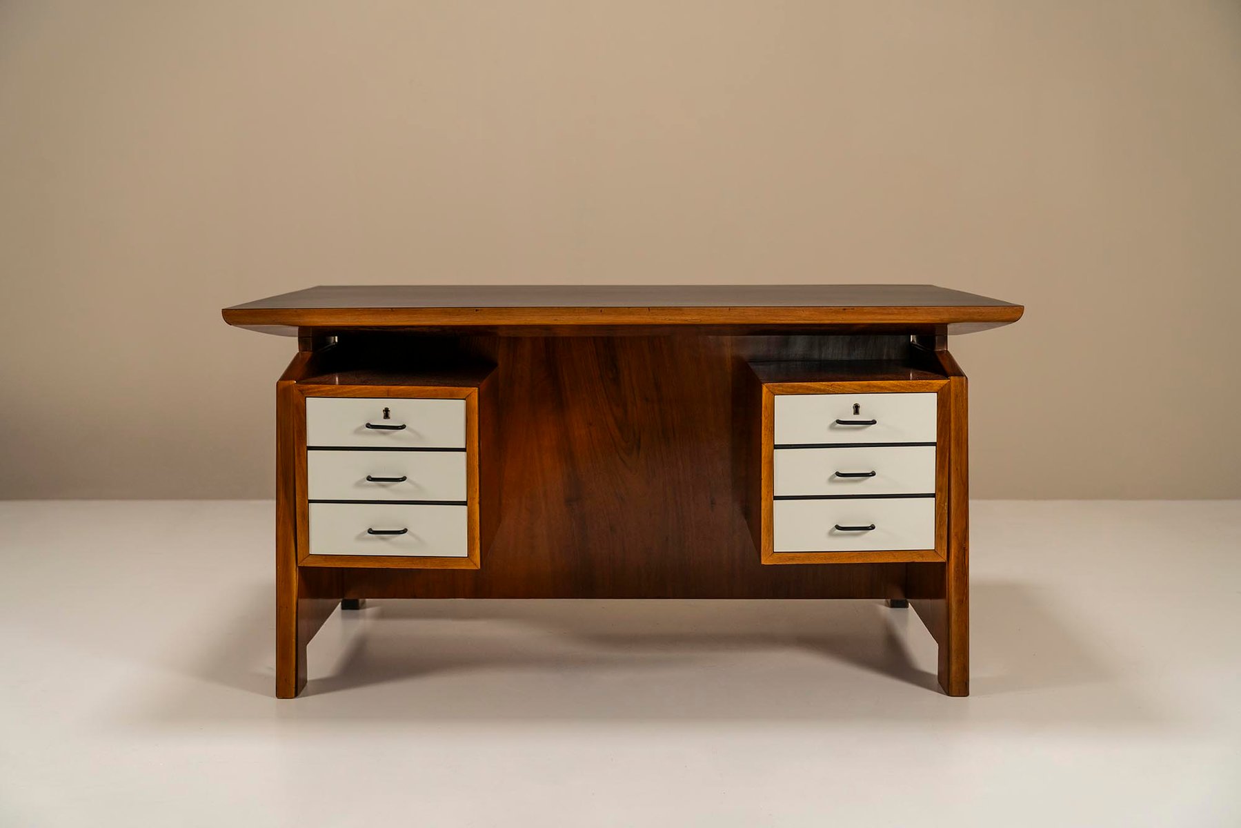Architectural Desk in Walnut by Carlo De Carli, Italy, 1950s for sale ...