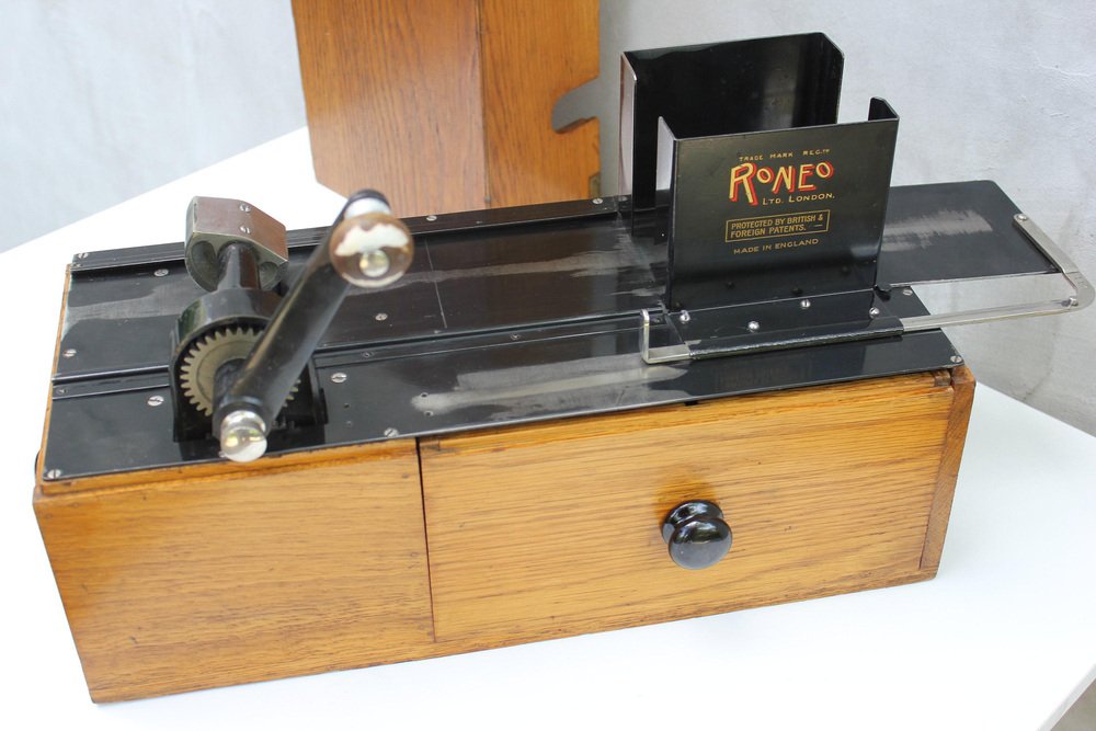Vintage Addressing Machine from Roneo for sale at Pamono